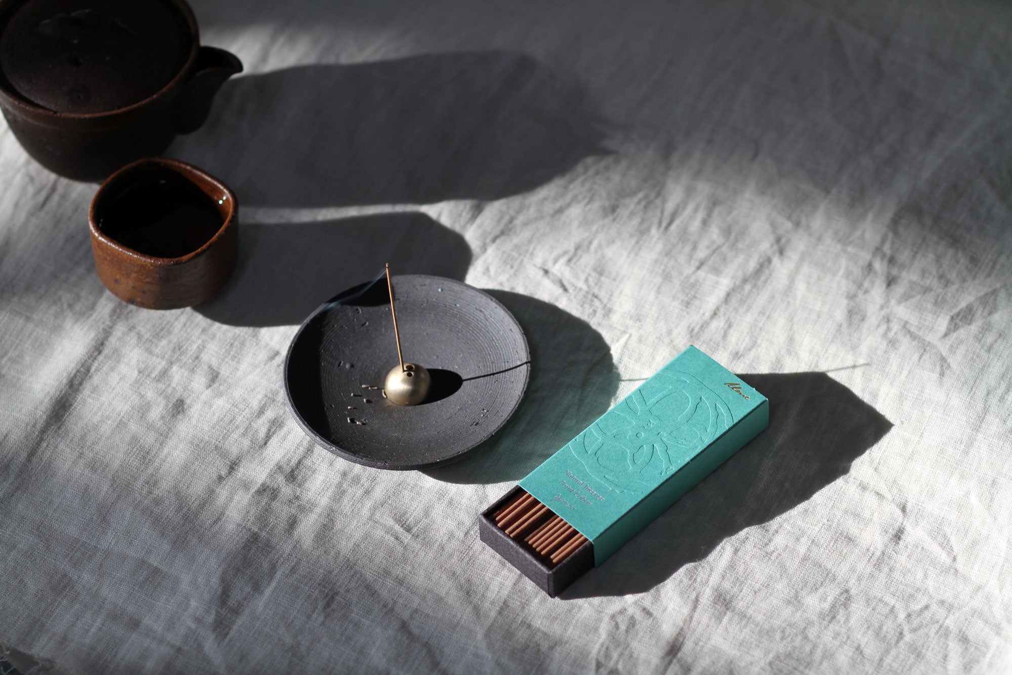 HOW TO BEST LIGHT INCENSE STICKS – Ume