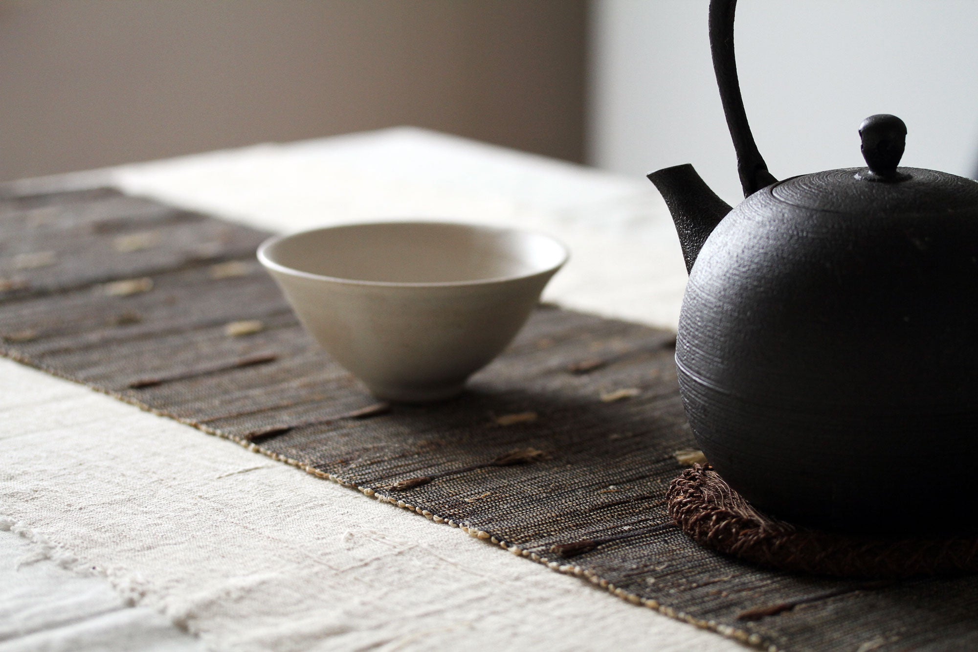 Chabu Table Runner - Hand Loomed Natural Fibres – Ume